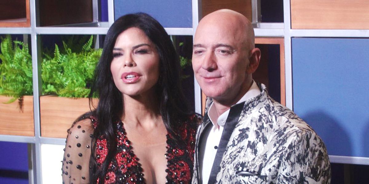 Jeff Bezos and Lauren Sánchez Step Out for NYFW Date Night in ...