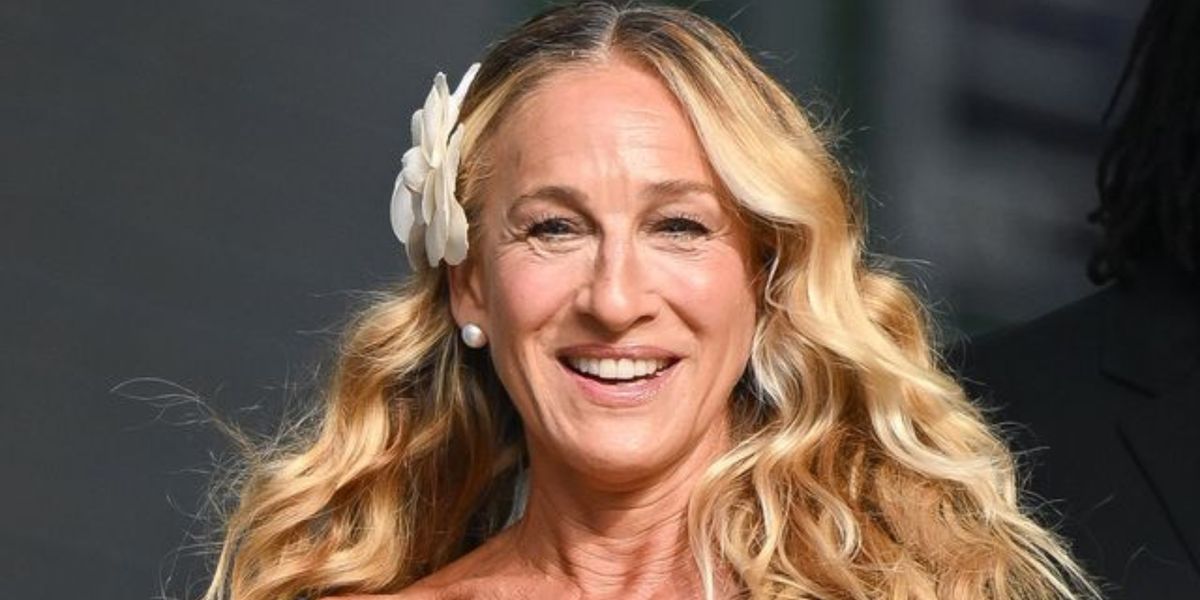 Sarah Jessica Parker Accepts the Carol Burnett Award at the 2026 Golden ...