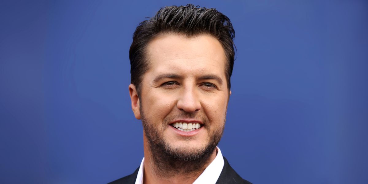 Luke Bryan Responds After Being Struck by an Object During a Show