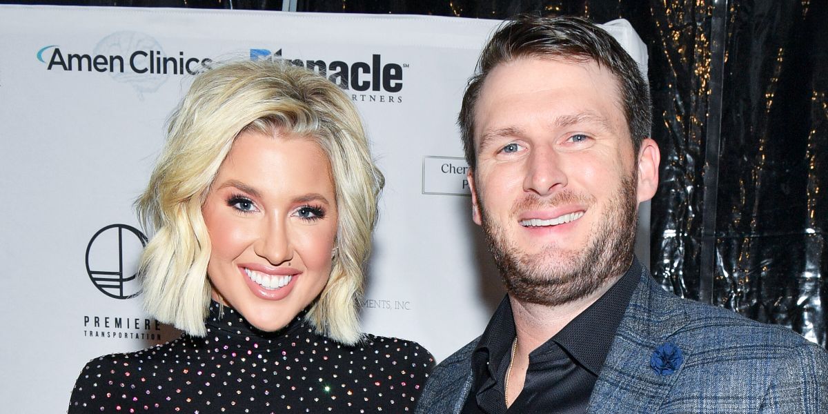 Savannah Chrisley Announces Breakup with Robert Shriver After Nearly 2 ...