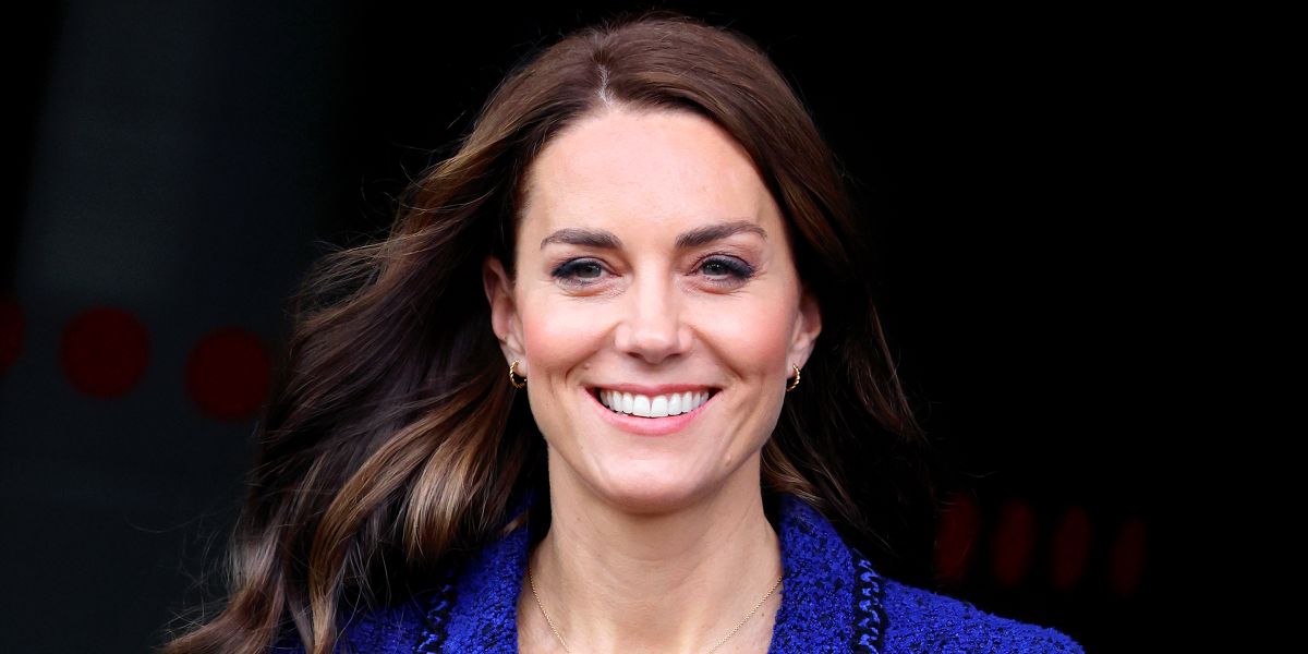 Princess Catherine Wears Elegant Blue Dress at Official Ceremony in ...