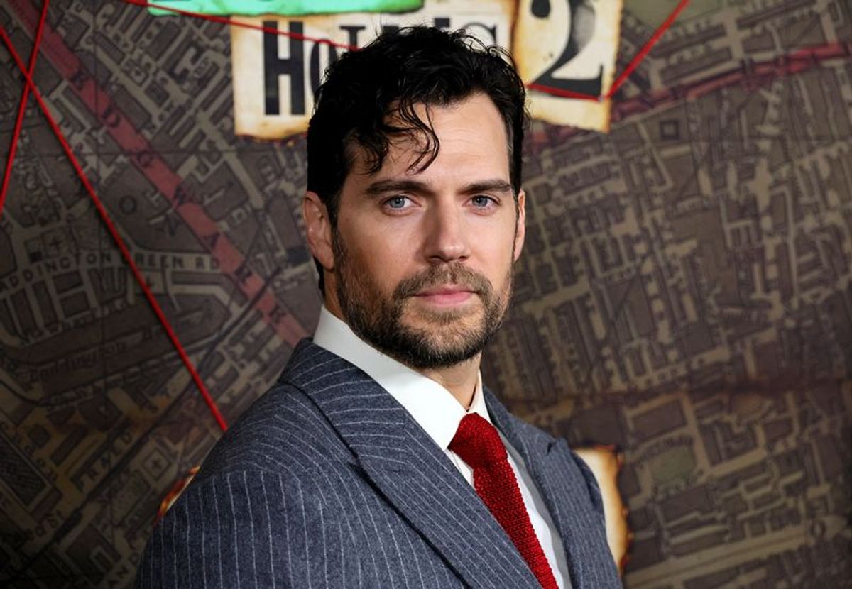 Henry Cavill Debuts a New Hairstyle at the Taormina Film Festival ...
